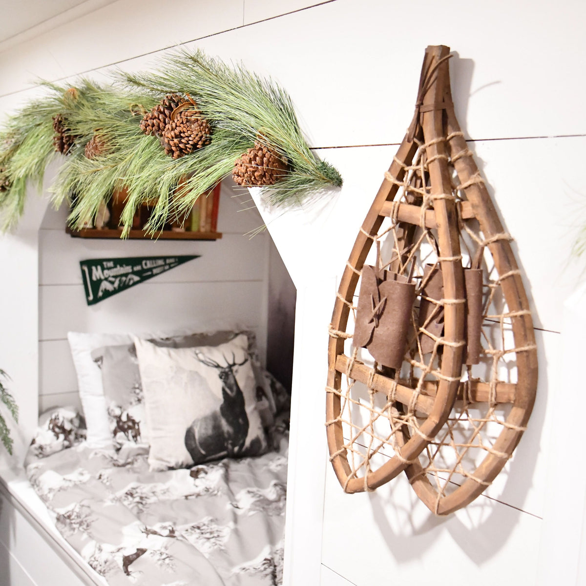 Snow Shoes Wooden Set - Winter Decor ...